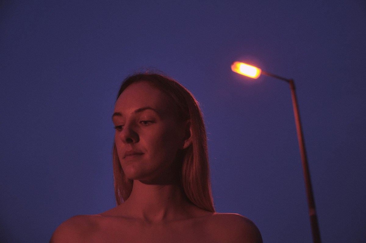 Q&A | Jackie Beverly talks to TLMT about her live music video for ...